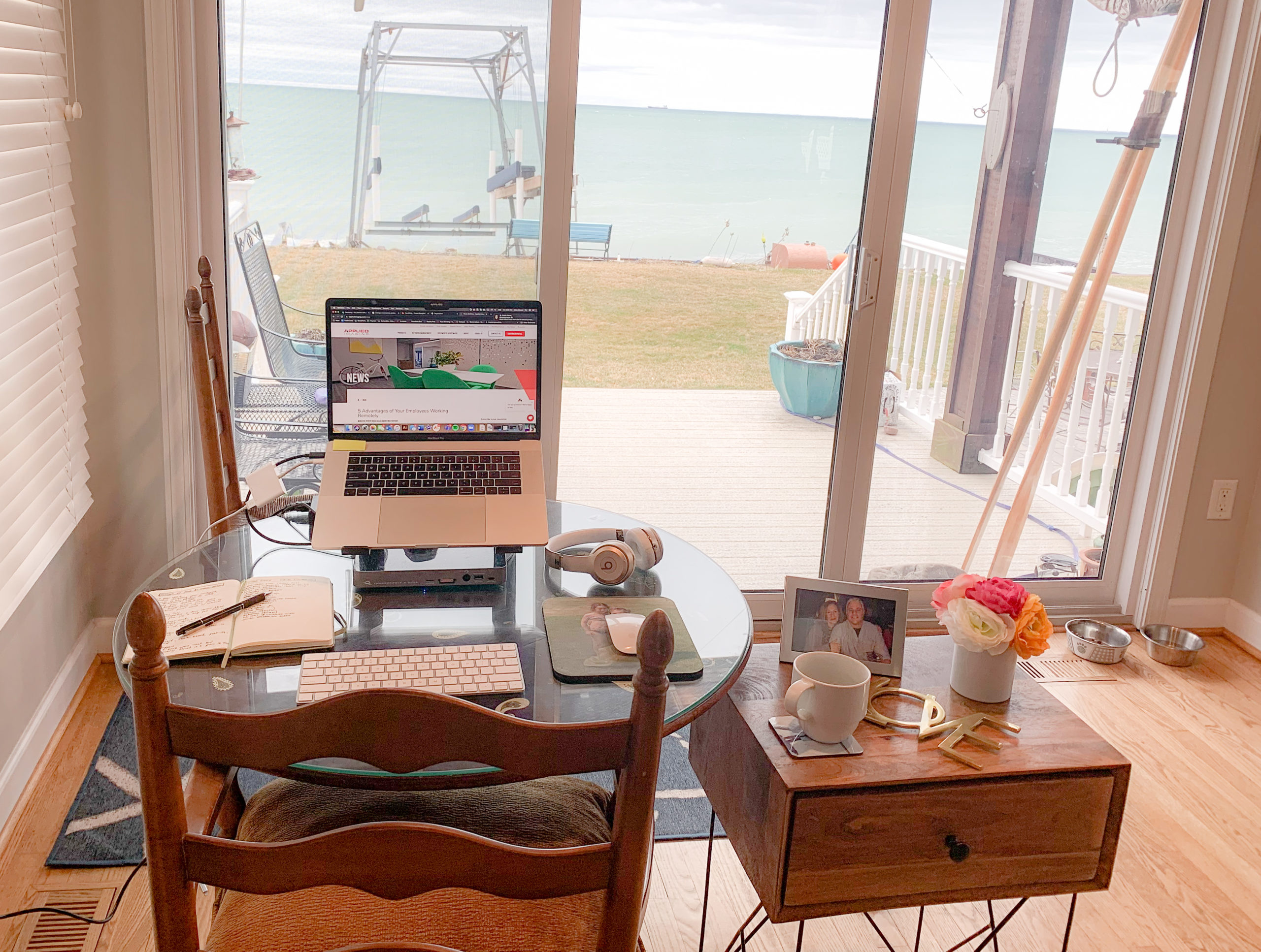 Setting Up Your At-Home Workspace - Applied Innovation